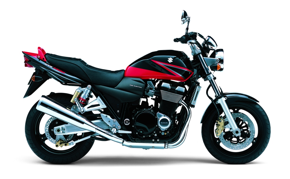 GSX 1400 :: MUSCLEBIKES